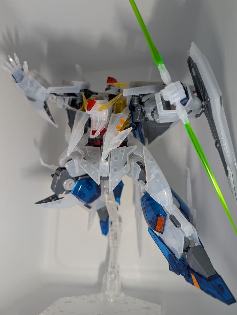 【組み完成品】　HGクスィーガンダム　Ξガンダム　クリアカラー劇場公開記念