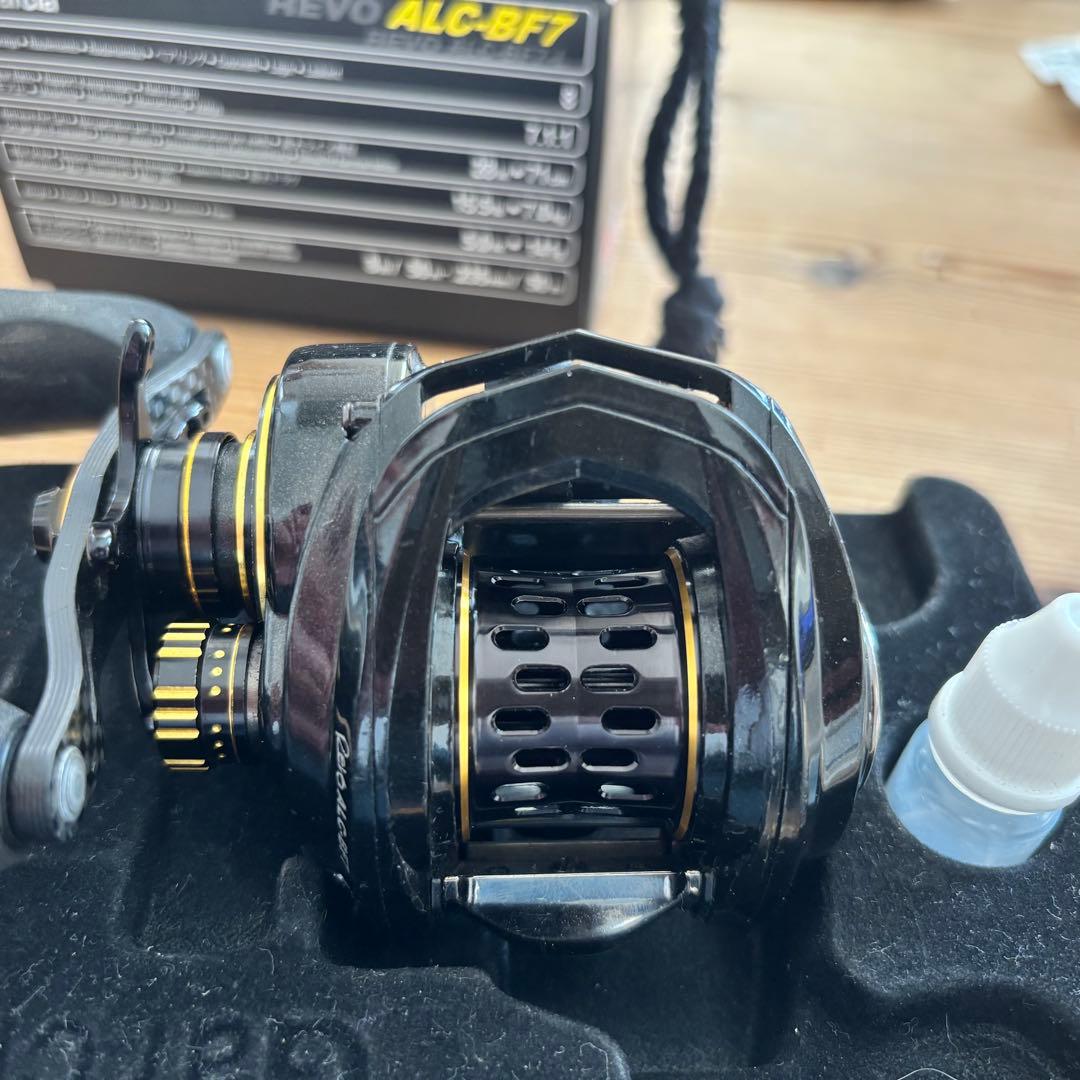 Abu Garcia REVO ALC-BF7 -Lベイトリール