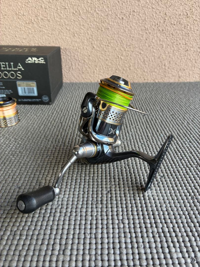 SHIMANO 10 STELLA 1000S スピニングリール