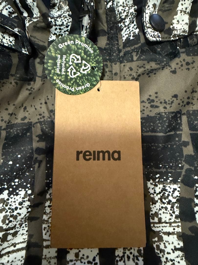 【値下げ！】新品✨reima 子供用スキーウェア 140