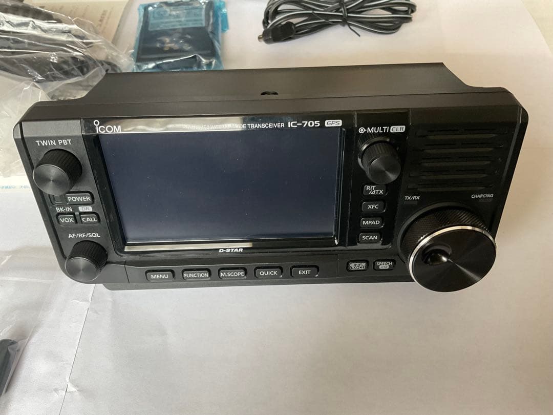 ICOM IC-705 トランシーバー 中古品