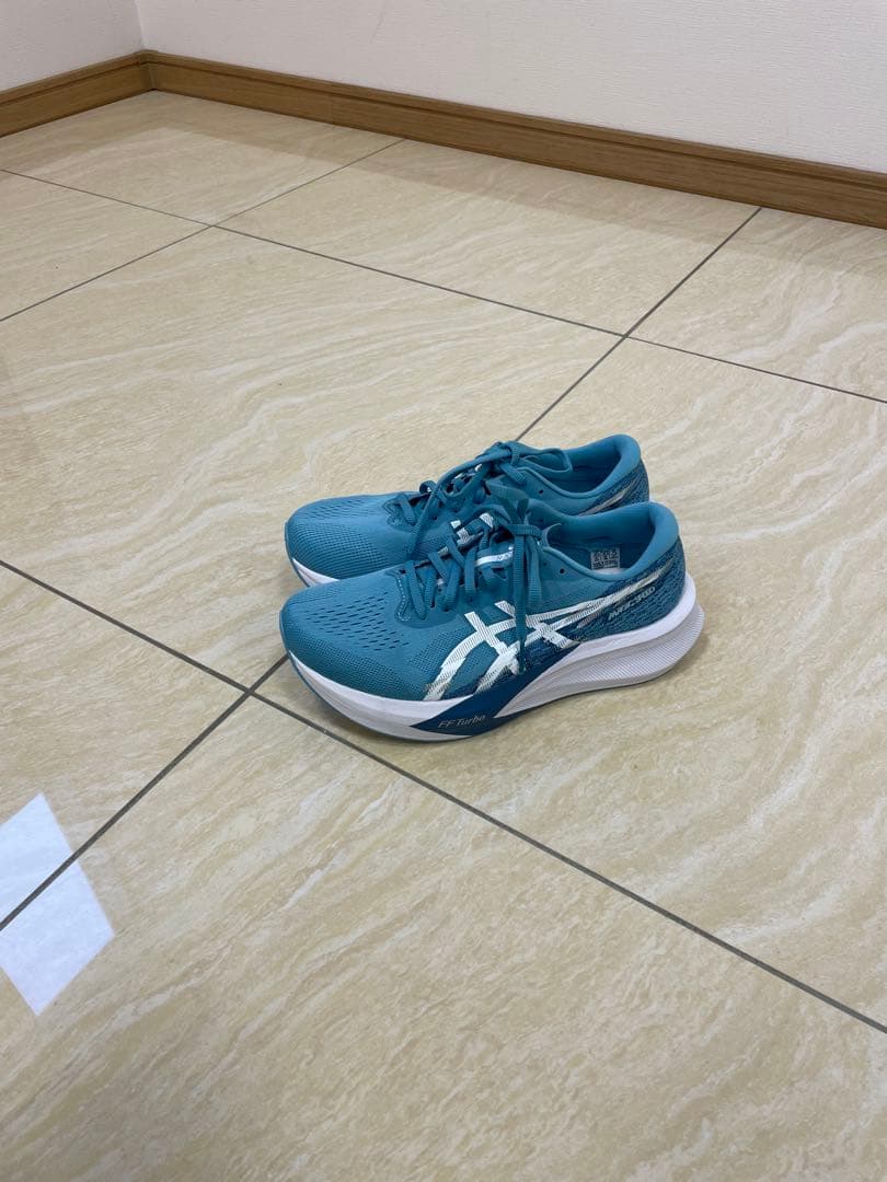 ランニングシューズ ASICS MAGIC SPEED4 25.5㎝　3E