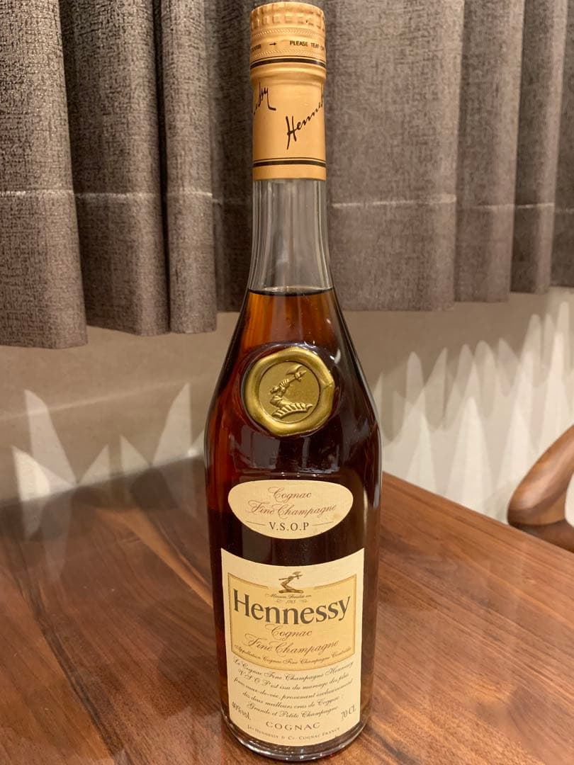 Hennessy V.S.O.P コニャック　700ml