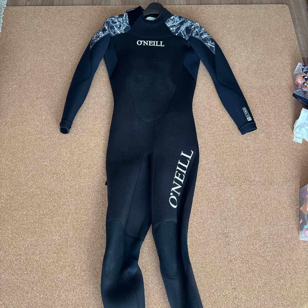 O'NEILL オニール スーパーフリーク　フルスーツ　新品同様