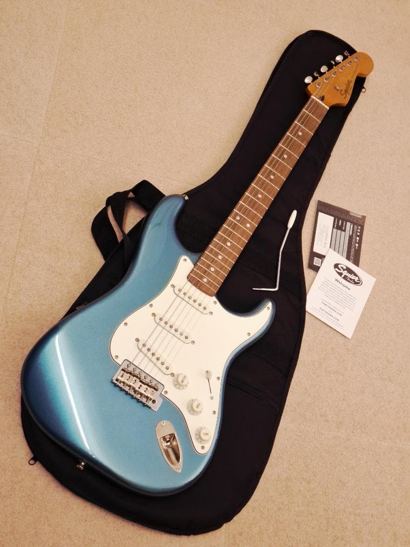 え*と様 美品★Classic Vibe '60s Stratocaster L