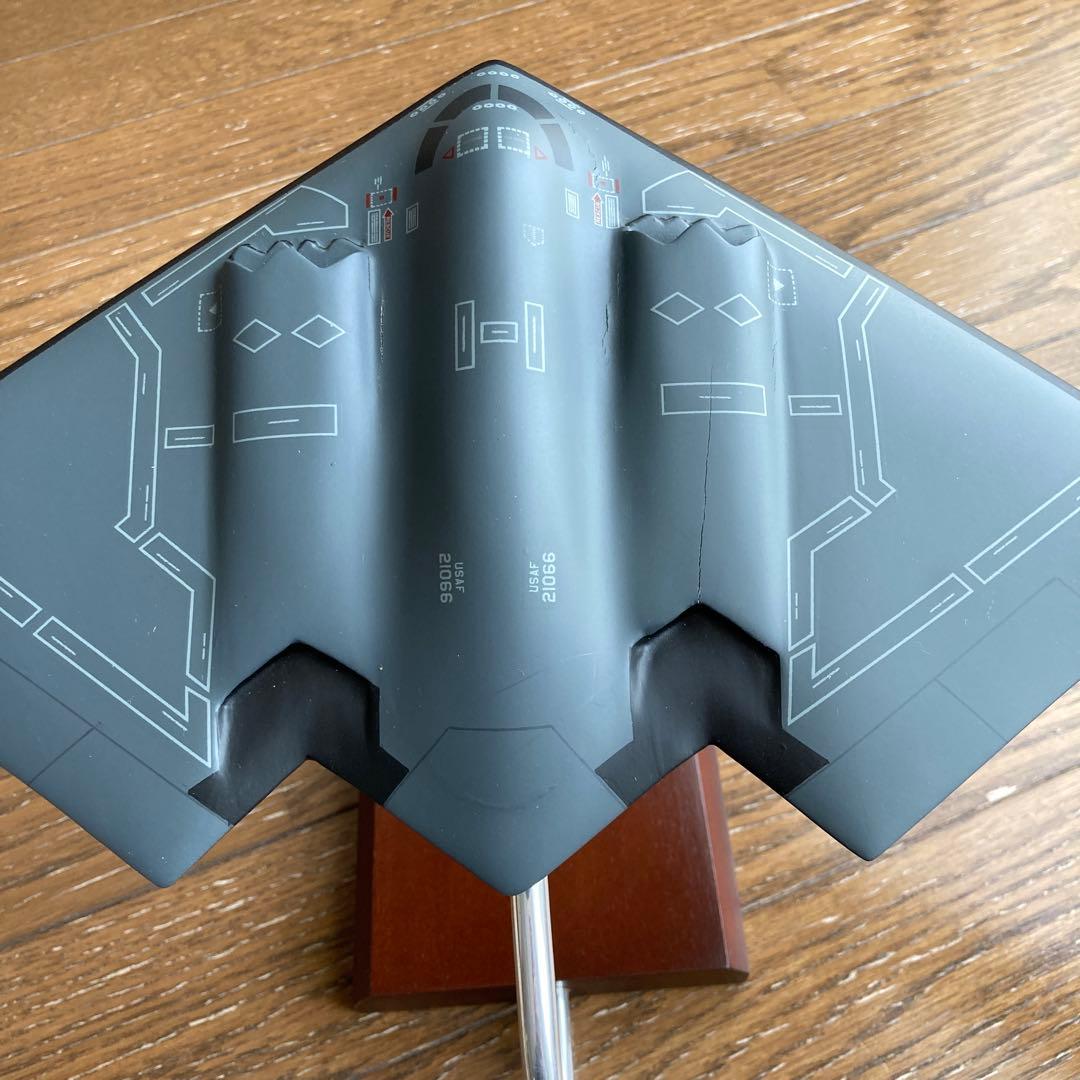 1/100 U.S.A.F. Ｂ-2 SPIRIT ステルス戦略爆撃機完成品模型
