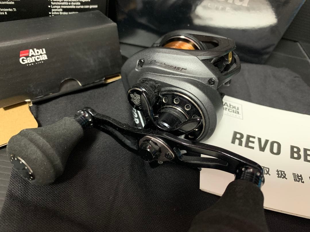 Abu Garcia REVO BEAST 40-HS レボビースト　バス釣り