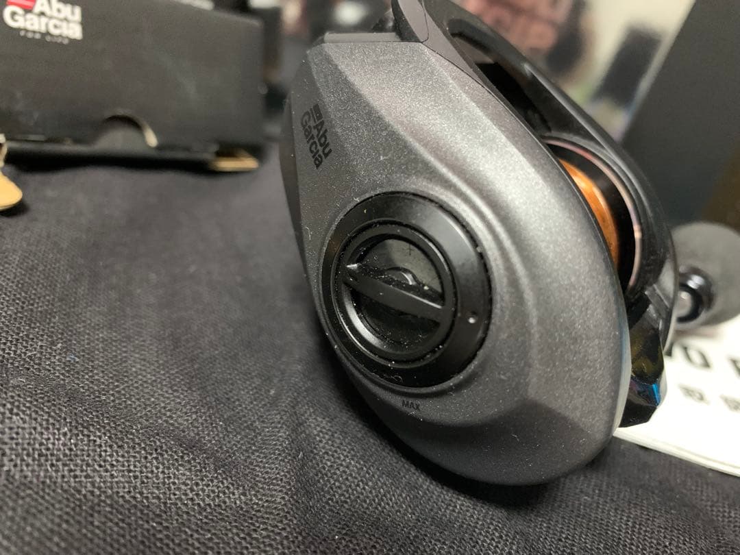 Abu Garcia REVO BEAST 40-HS レボビースト　バス釣り