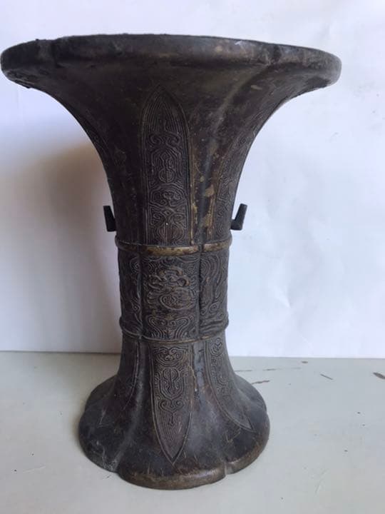 中国古董，青銅器の尊，古銅製，古代の紋，極細工，重778克。