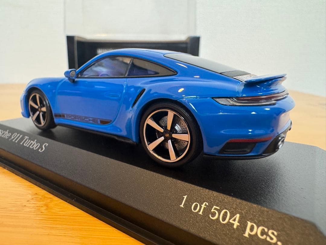 【MINICHAMPS】限定504Porsche 911TurboS Blue