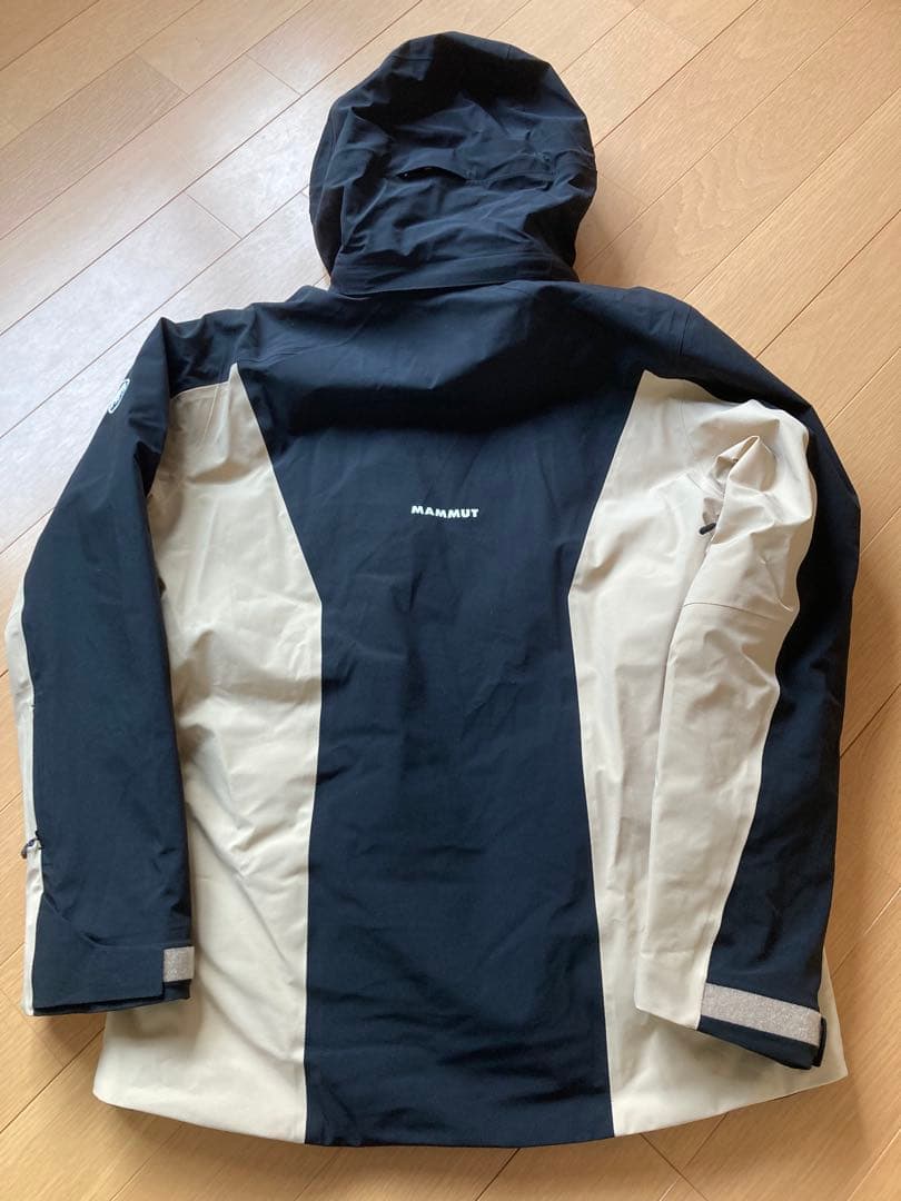 美品　マムートStoney HS Thermo ジャケット XLサイズ