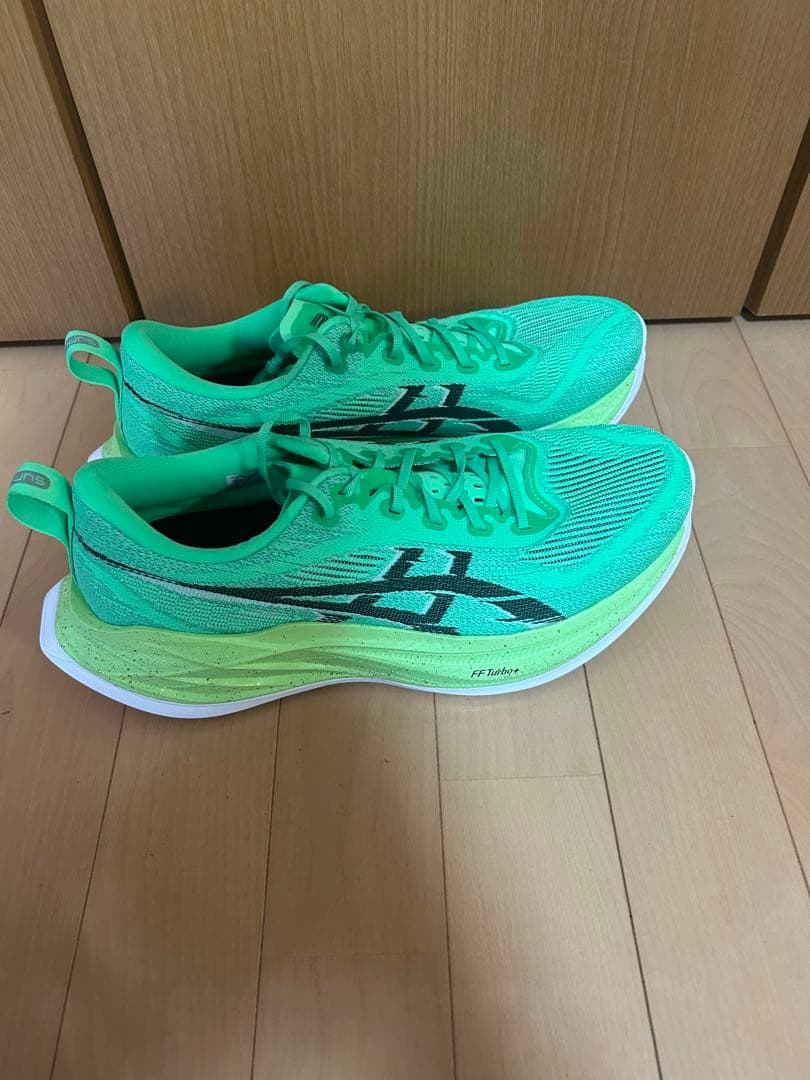 ASICS スーパーブラスト2、28cm
