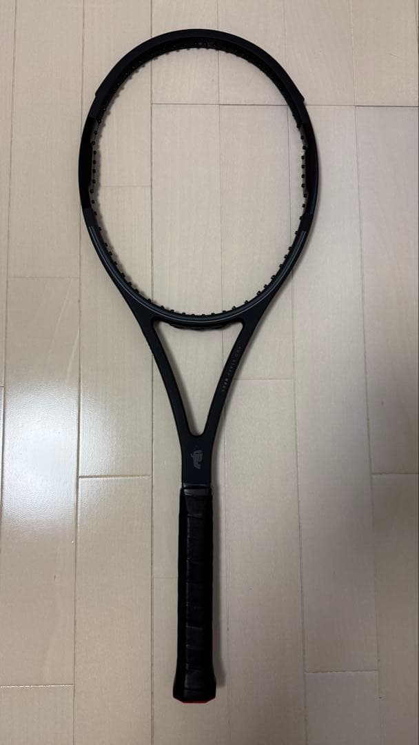 【美品】ウイルソン(Wilson)プロスタッフRF85 （PROSTAFF85）