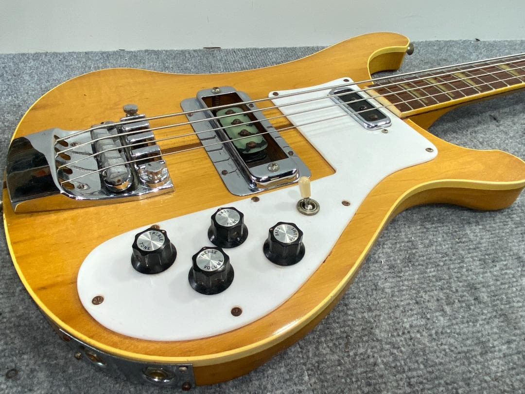 Rickenbacker 4001 ベース リッケンバッカー