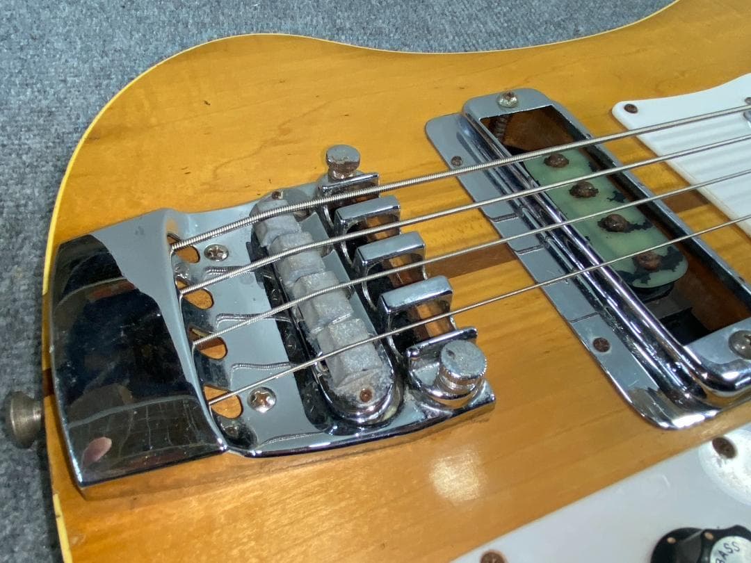 Rickenbacker 4001 ベース リッケンバッカー