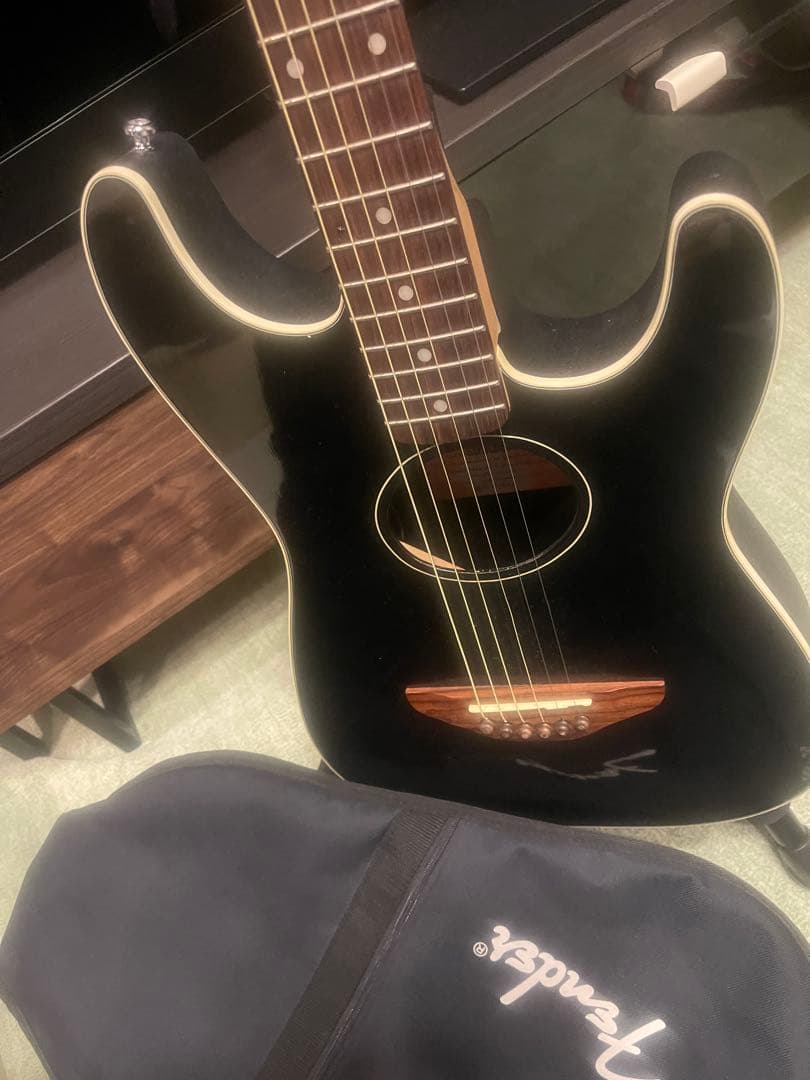 美品　Fender エレアコ　フェンダーエレアコ