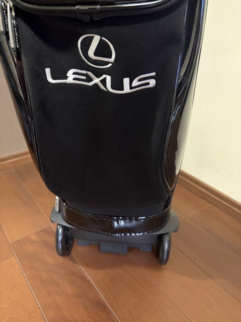 非売品レクサスLEXUSカート付きキャディーバッグ超美品おまけヘッドカバー