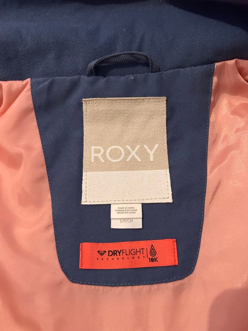 ROXY スノーボードウェア 上下セット レディース 上Sサイズ、下Mサイズ相当