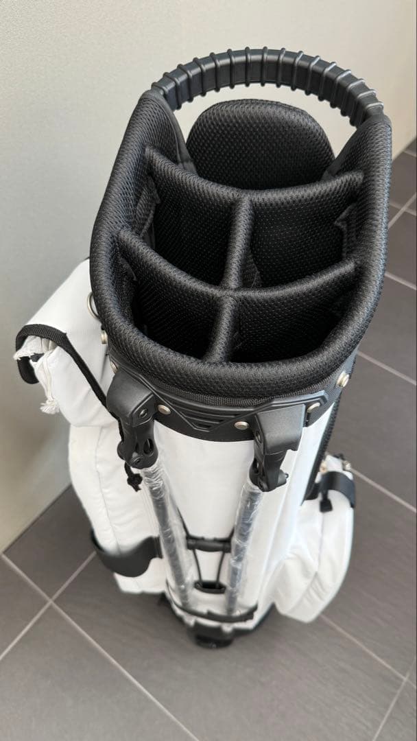 ROUGH AND SWELL GOLF BAG ホワイト
