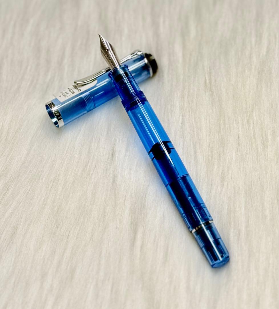 Pelikan ペリカン