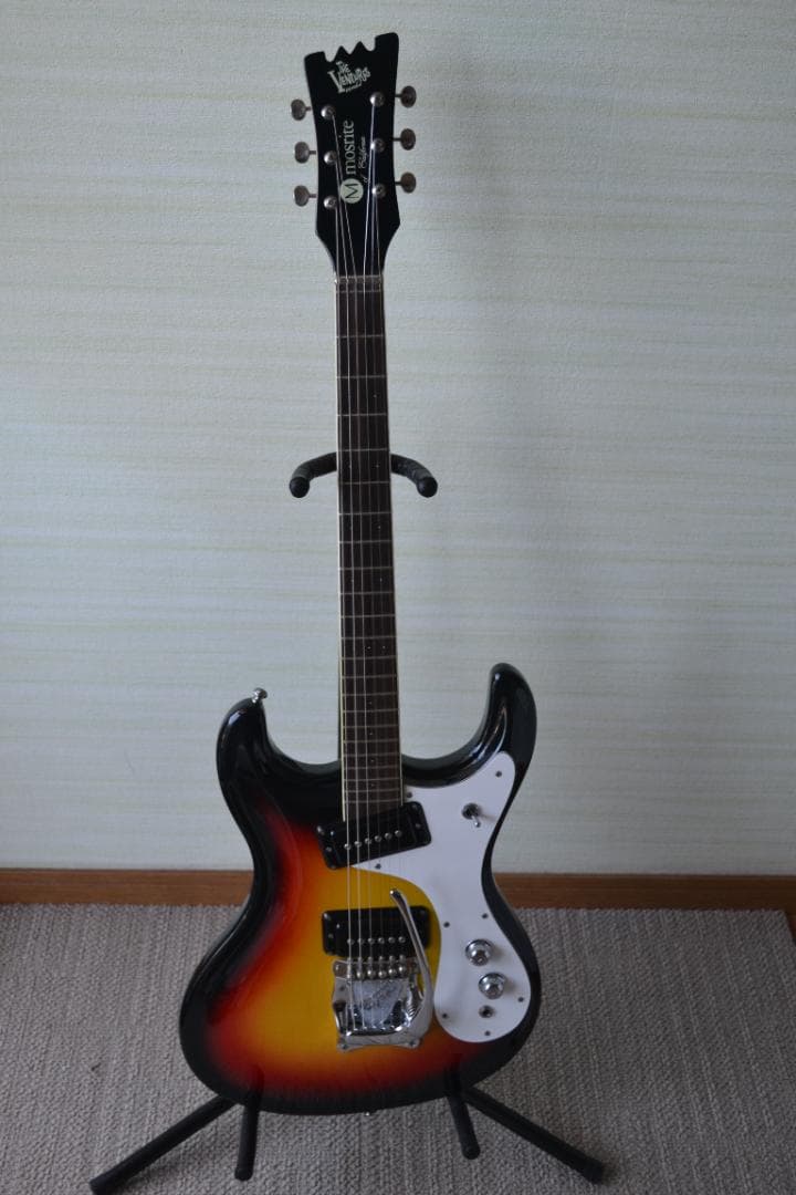 Mosrite モズライト 黒雲 エレキギターベンチャーズモデル値下げ