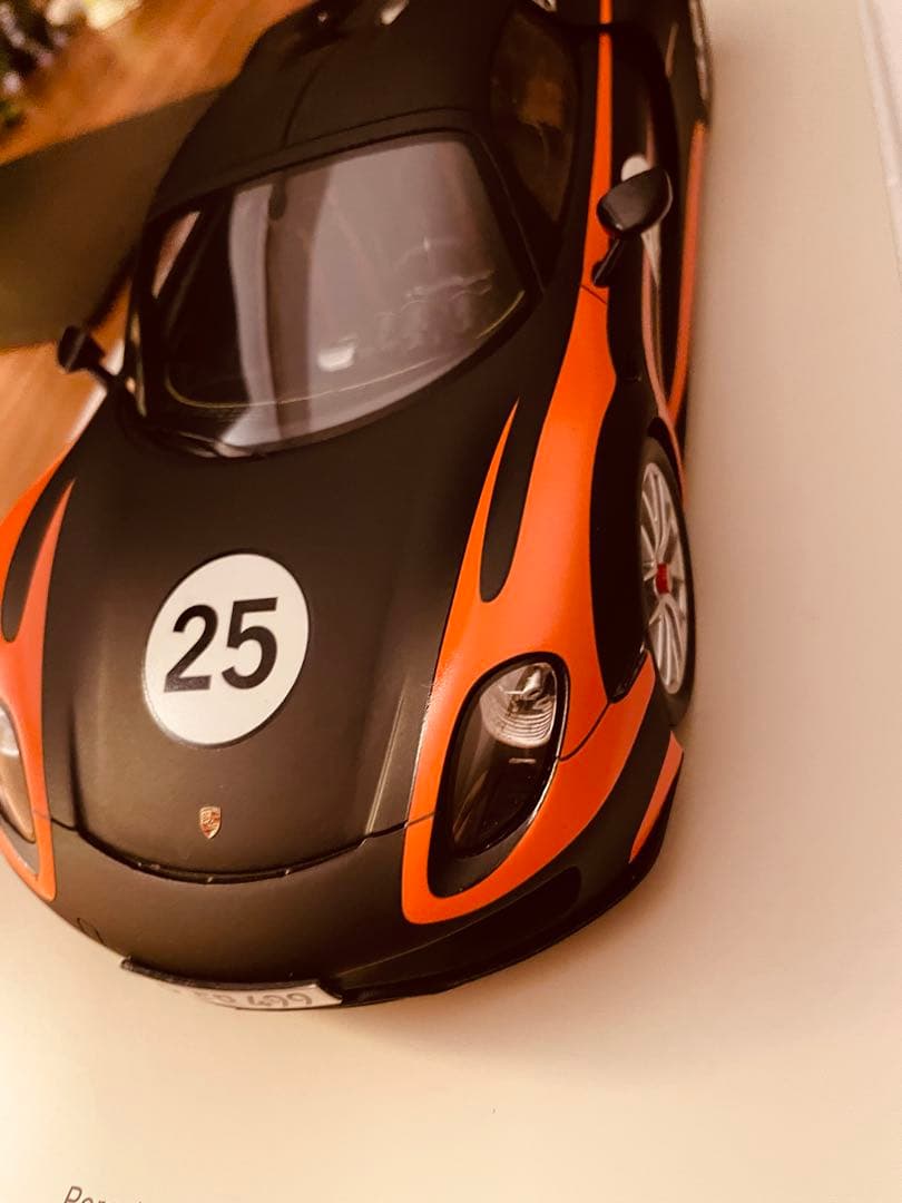 Spark 1/18 ポルシェ 918 Weissach スパーク