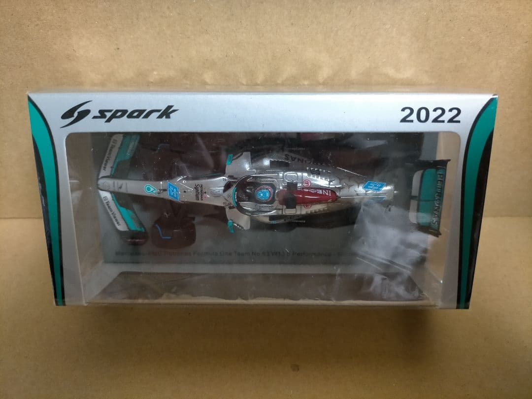 SPARK 1/43 メルセデス F1 W13 ラッセル 2022 ※ボード類無