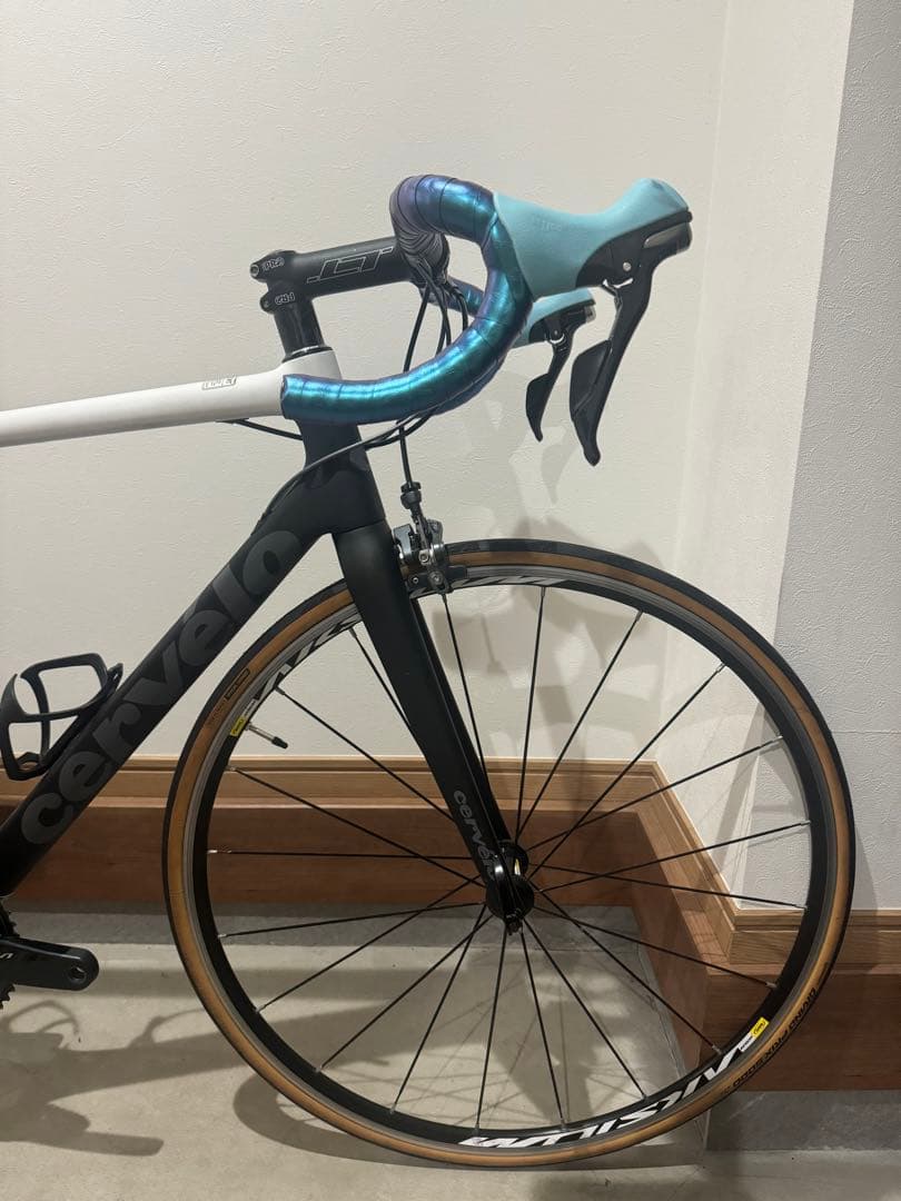 自転車本体 CERVELO R3