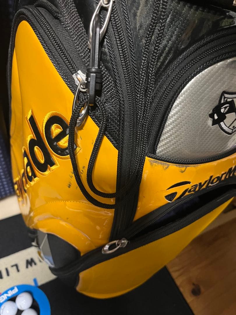 TaylorMade ゴルフキャディバッグ イエロー