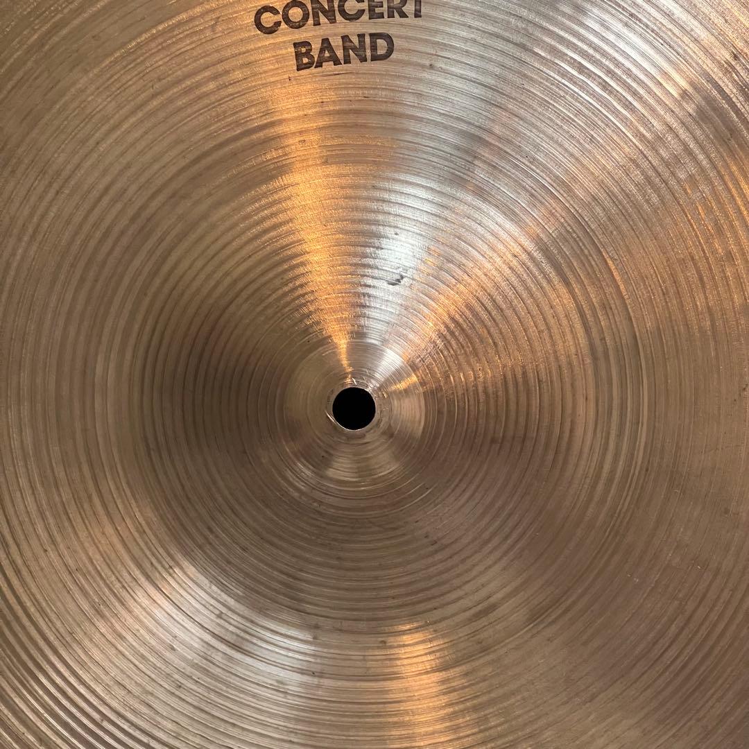 ビンテージ　白抜きZildjian CONCERT BAND 18” /47cm