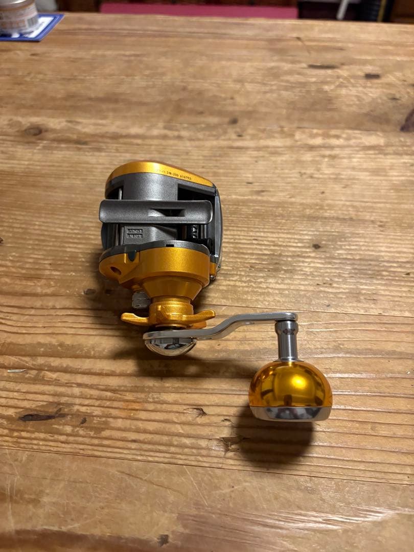 【美品】Daiwa イッツ ICV 200