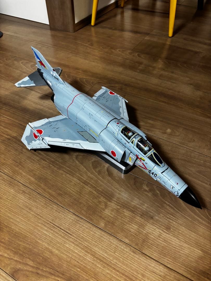 F-4EJ改をつくる(完成品) 一部破損あり・プラスチック製のクリアケース付き