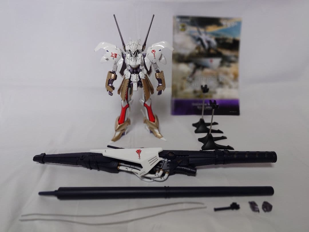 ボークス IMS 1/100 シュペルター K.O.G. 塗装済完成品