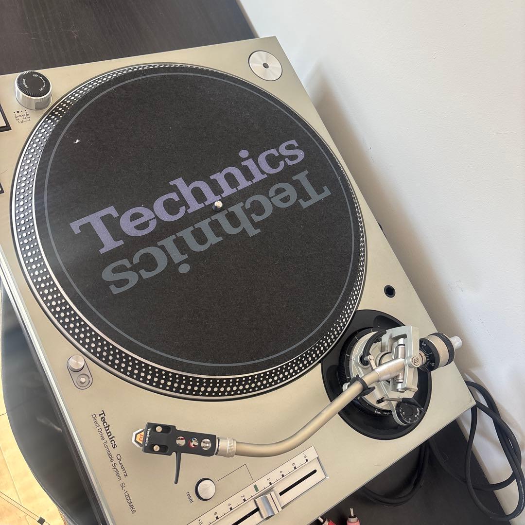 DJ機材 Technics SL-1200 MK6