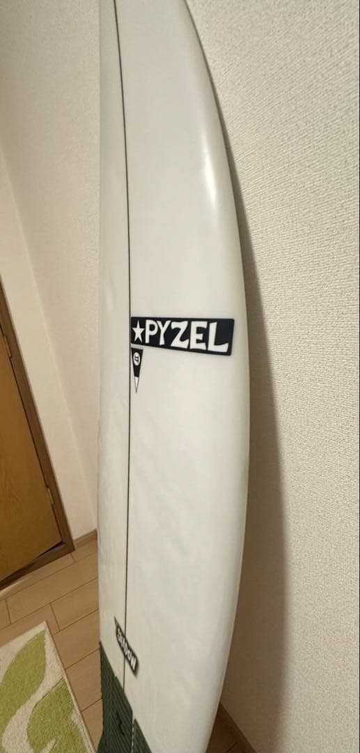 PYZEL SHADOW 5'11\" ショートボード
