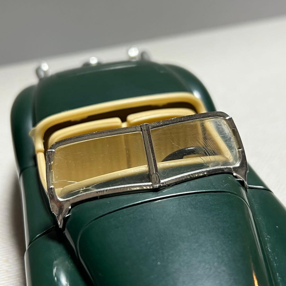 JAGUAR XK 120 (1948年) ダークグリーン 1/24