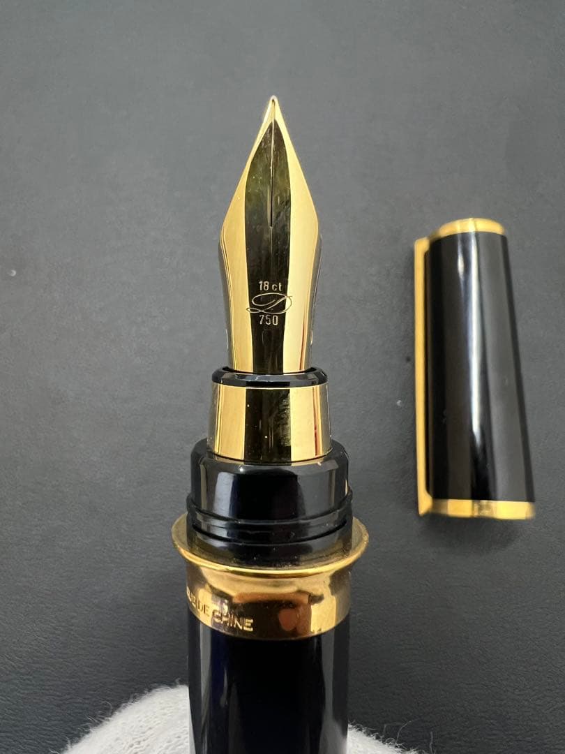 [美品]高級万年筆 18金ペン先 黒