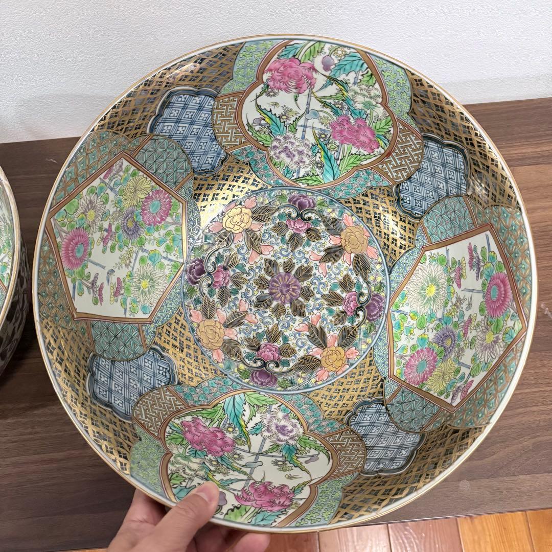 明治〜大正時代　アンティーク有田　極上品　色絵花草文様三ツ揃鉢　箱付　超絶技巧
