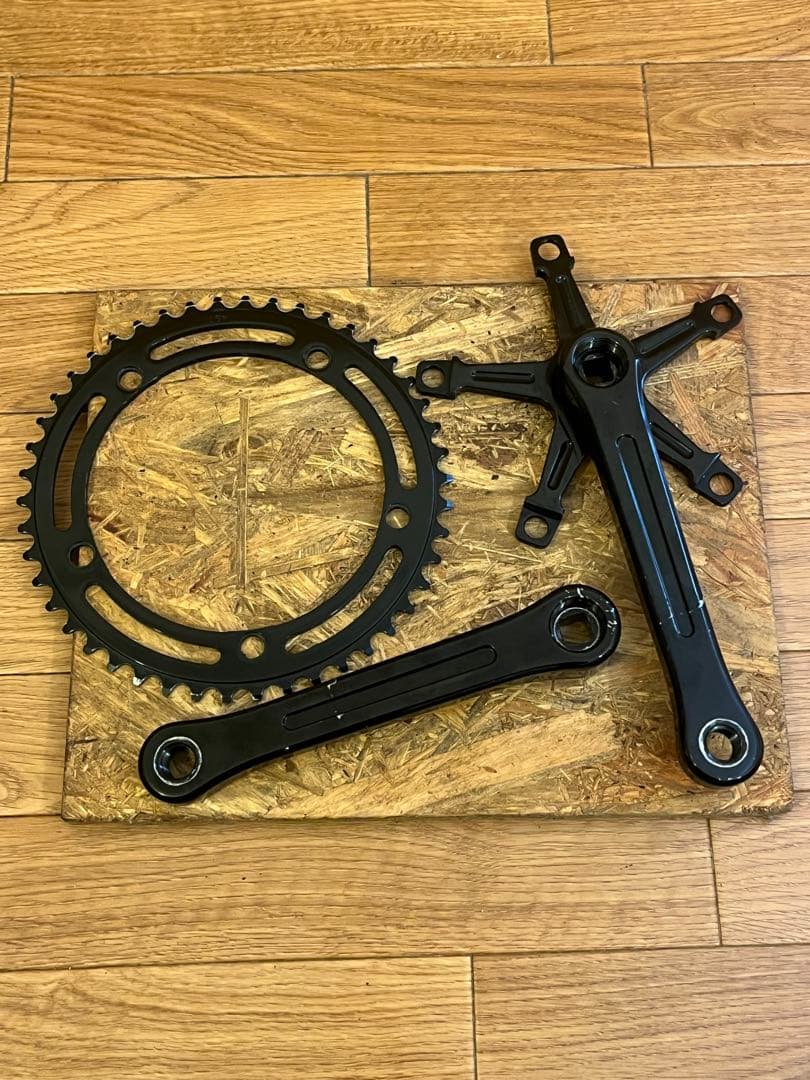 BLUE LUG ブルーラグ　RMC track crank set