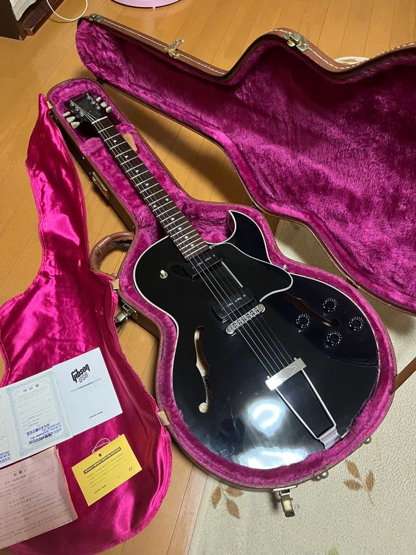 Gibson ES-135 ブラック ハードケース付き