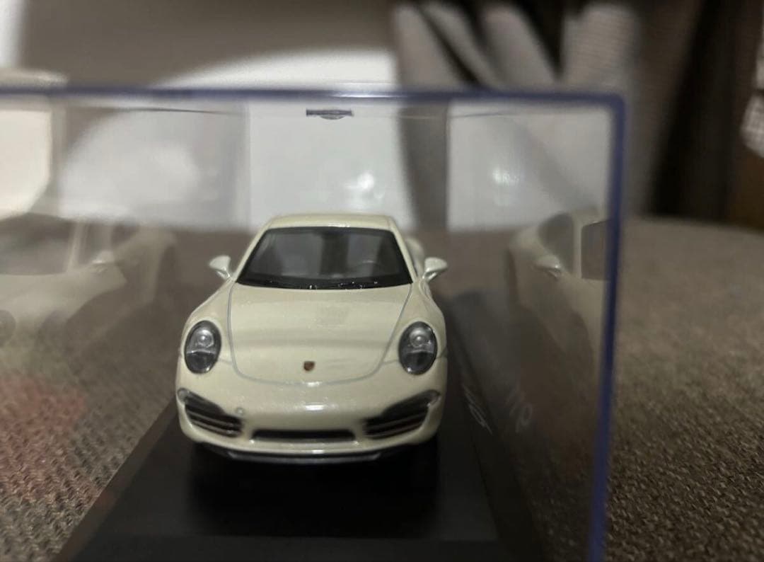 ポルシェ 911 50th Anniversary Edition (1/43)