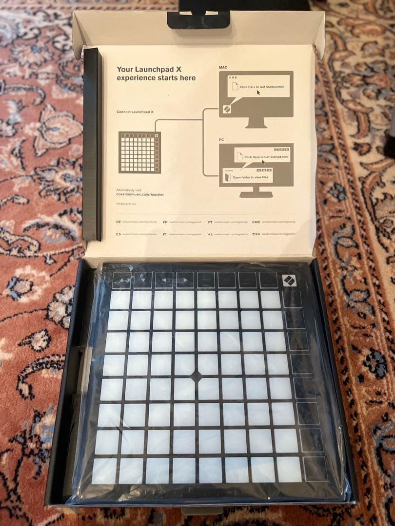Novation Launchpad X MIDIパッド