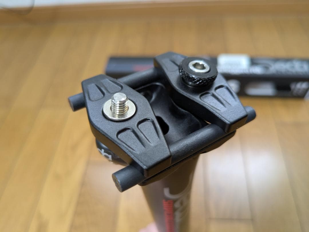 Deda superleggero RS シートポスト 31.6mm x 350