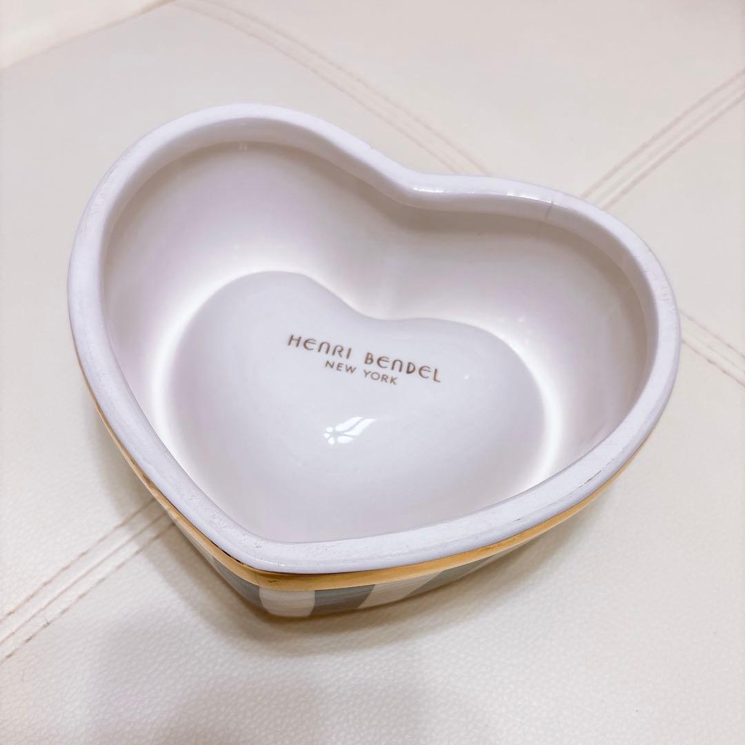【新品未使用】Henri Bendel 骨型犬用食器セット 紙袋付き