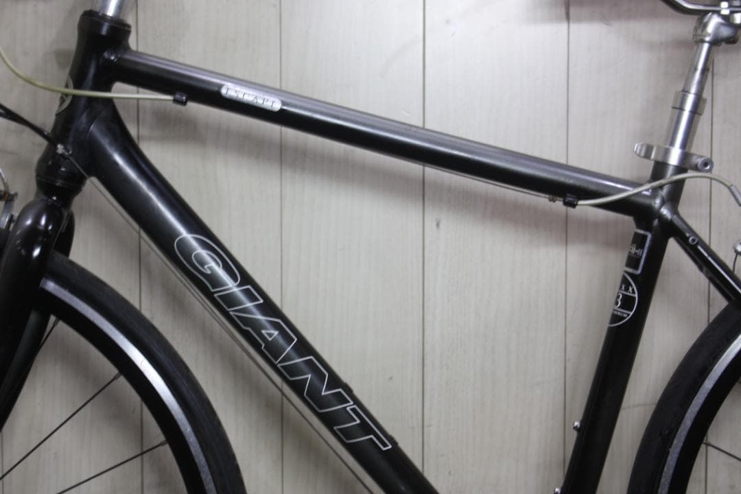 GIANT ESCAPE R3 700C アルミ 24速 465mm GREY色