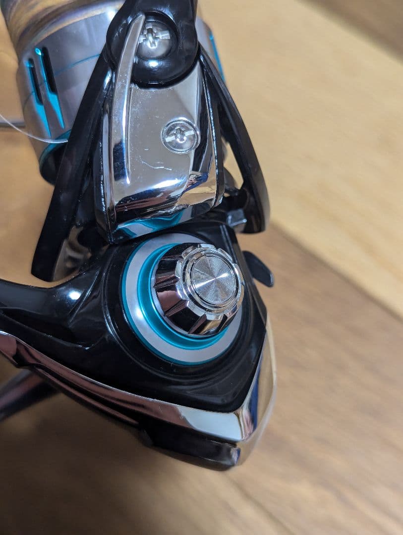 DAIWA 19エメラルダス　LT 2500S-H-DH