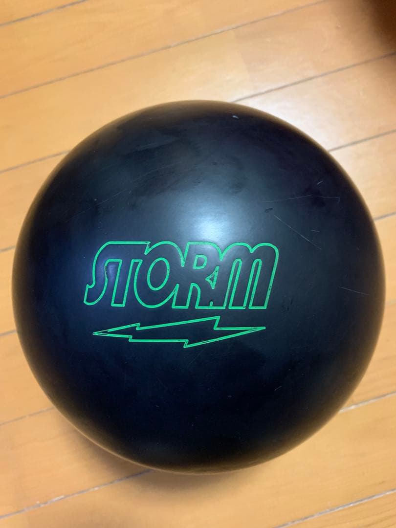 STORM PITCH BLACK ボウリングボール