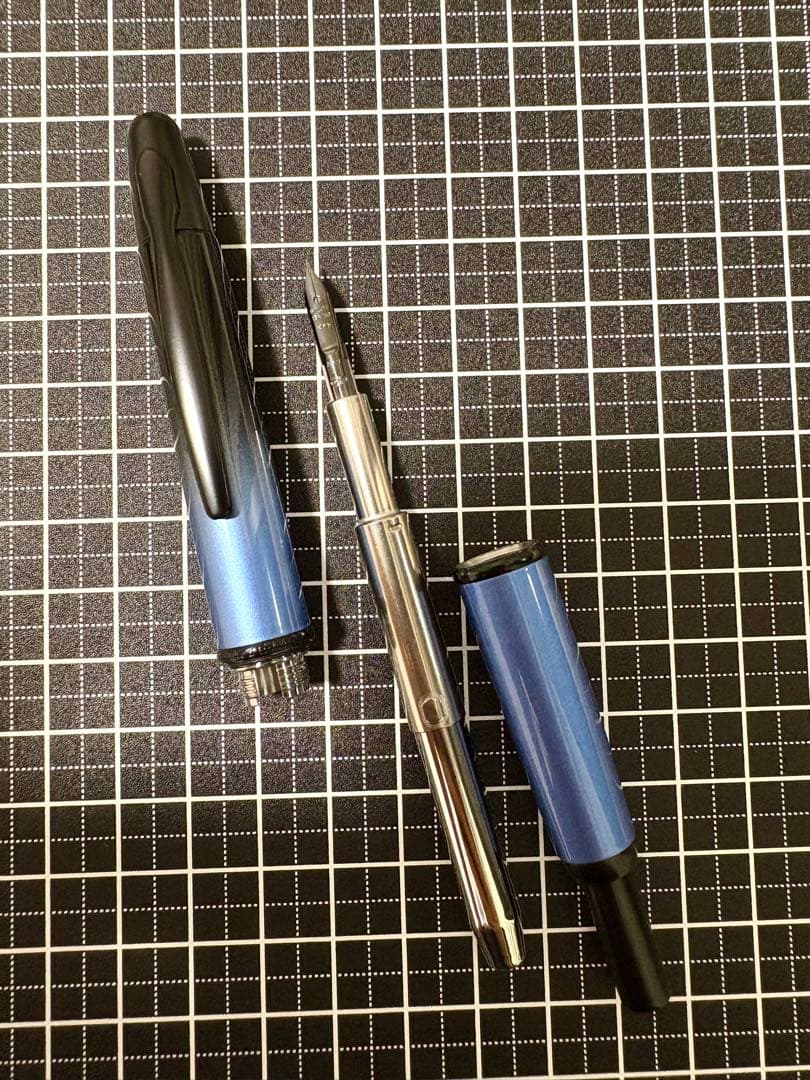 PILOT パイロット　キャップレス アイスブラック　限定　F 細字　新品未使用