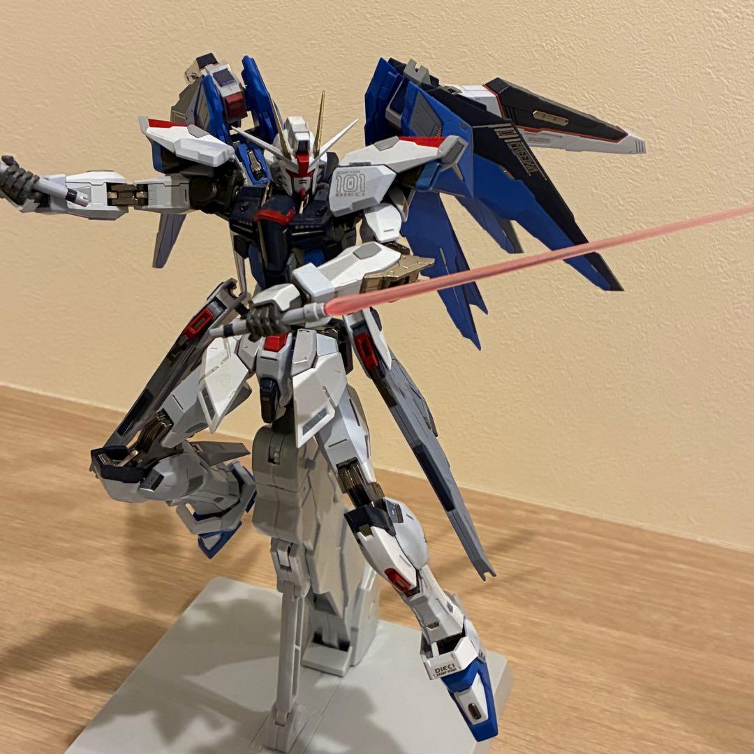 美品 メタルビルド フリーダムガンダム コンセプト2