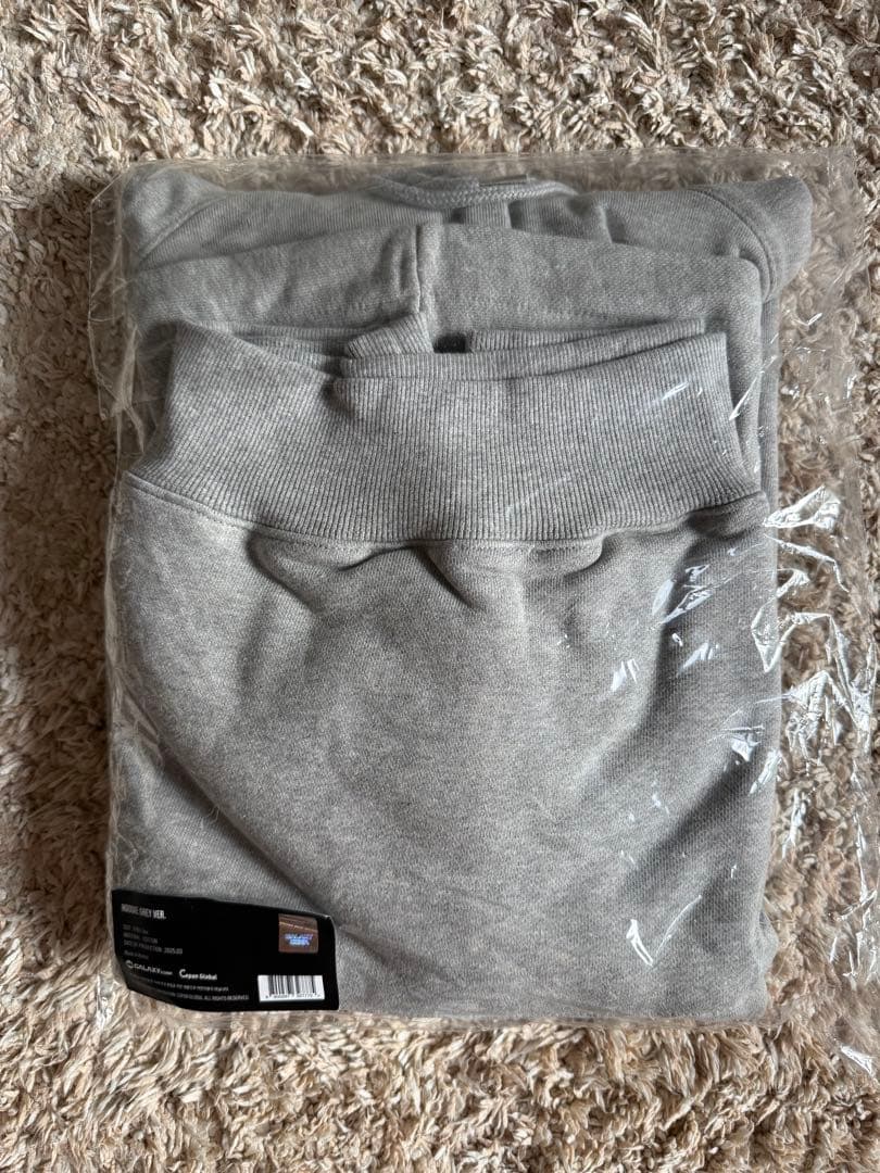 新品未開封 G-DRAGON 2025 HOODIE GREY
